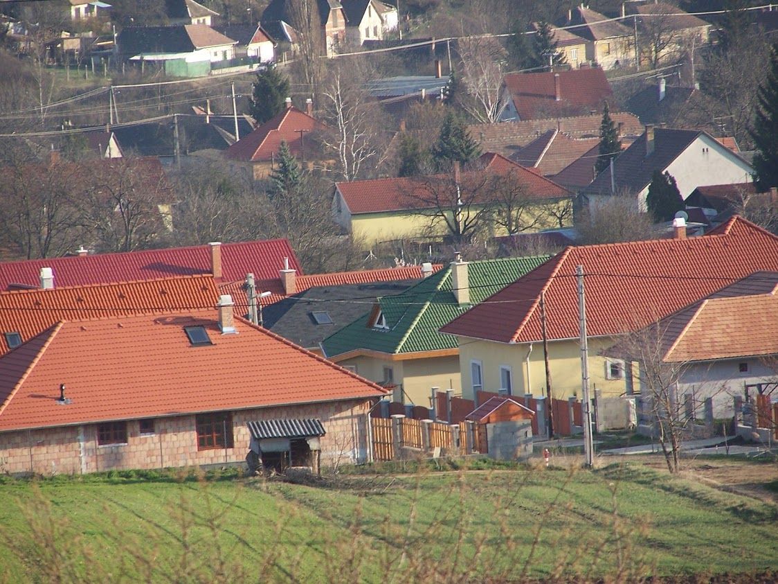 Magyar falu program. Közösségi terek újulhatnak meg elsőként - AzÜzlet