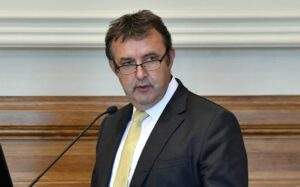 Palkovics: a fejlődés alapja a technológiai haladás és az innováció ...