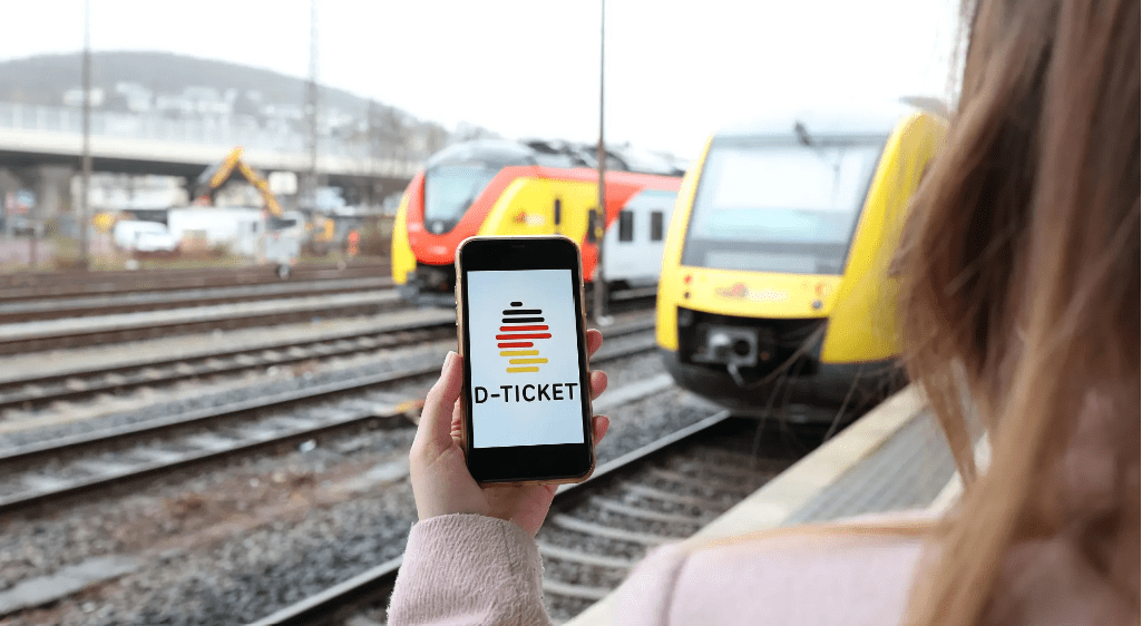 2024-ben is 49 euróért utazhatjuk be Németországot - AzÜzlet