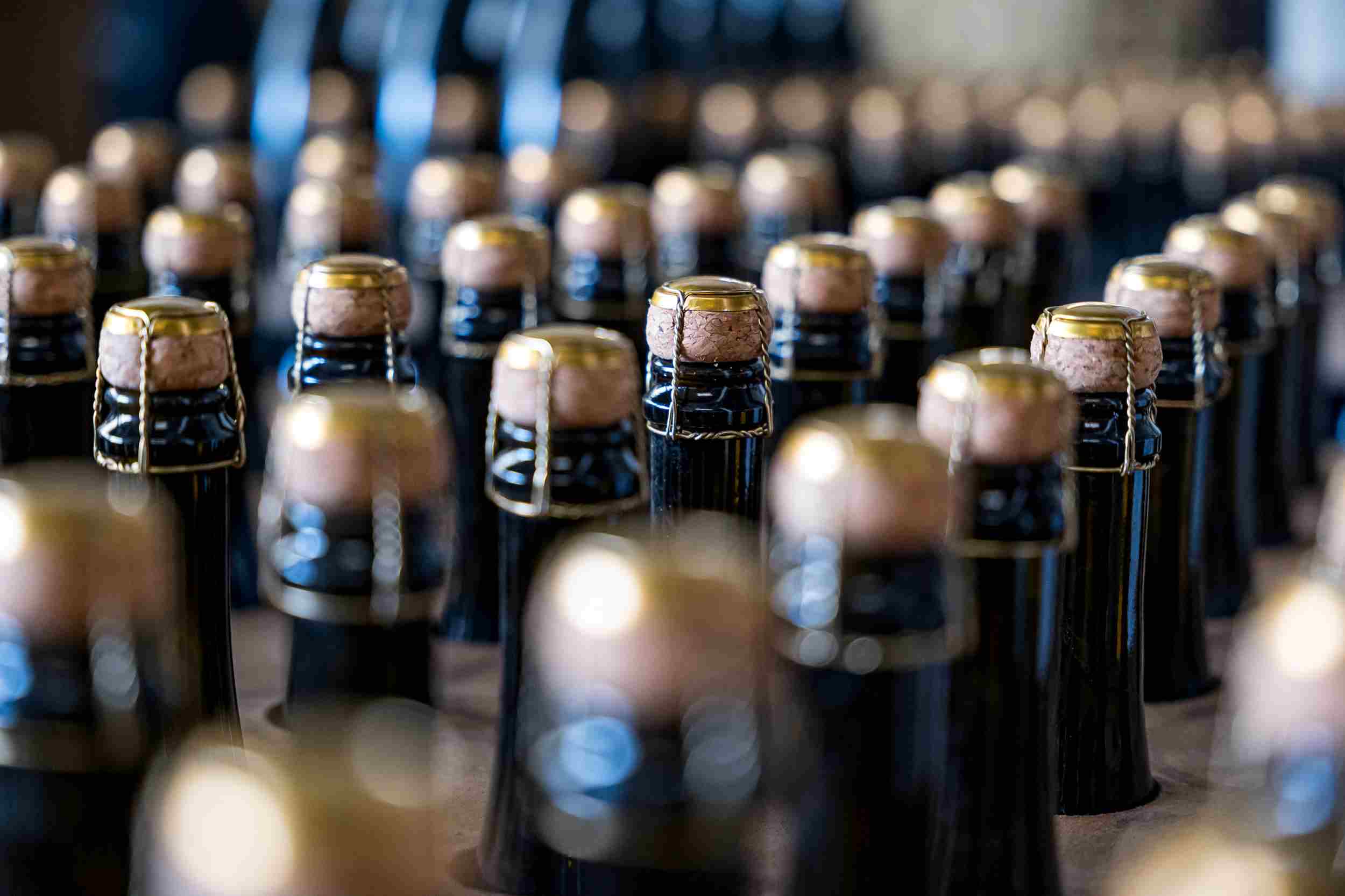 A magyar pezsgők zömét mi isszuk meg - AzÜzlet