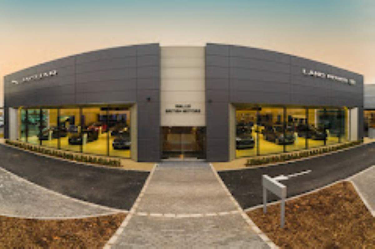 Mit venne az AutoWallis? A cseh MILAN KRÁL Holdingot - AzÜzlet